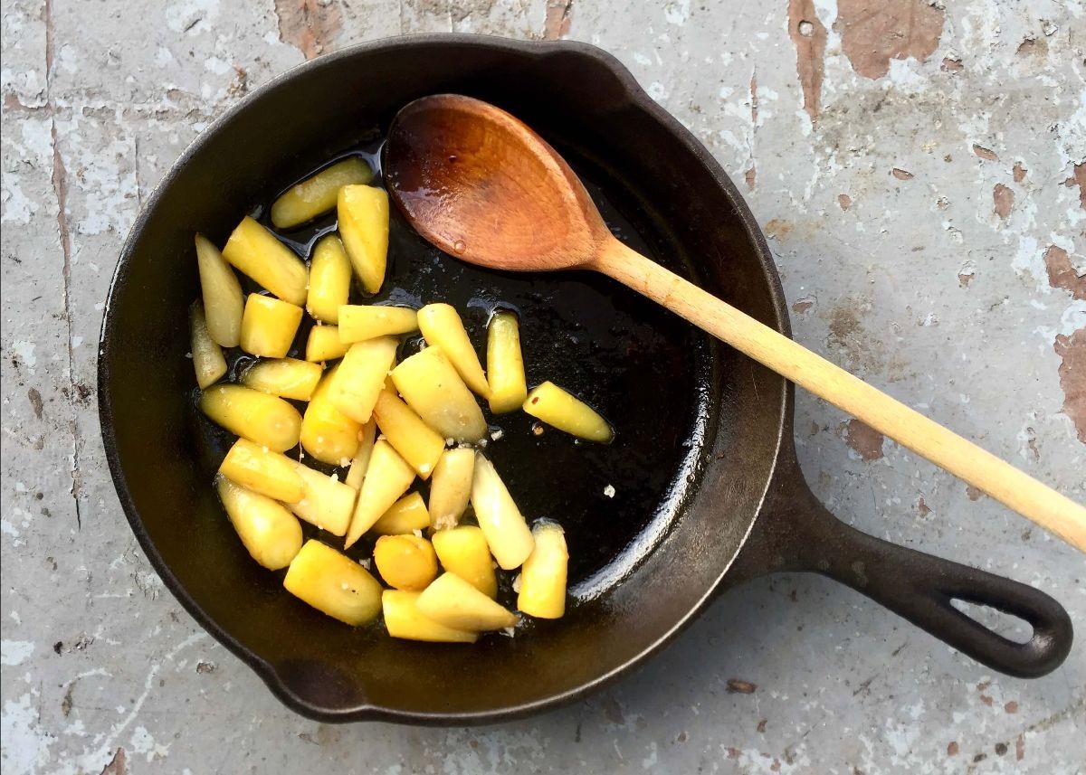 Carottes blanches au beurre noisette et au miel - Défi je mange local