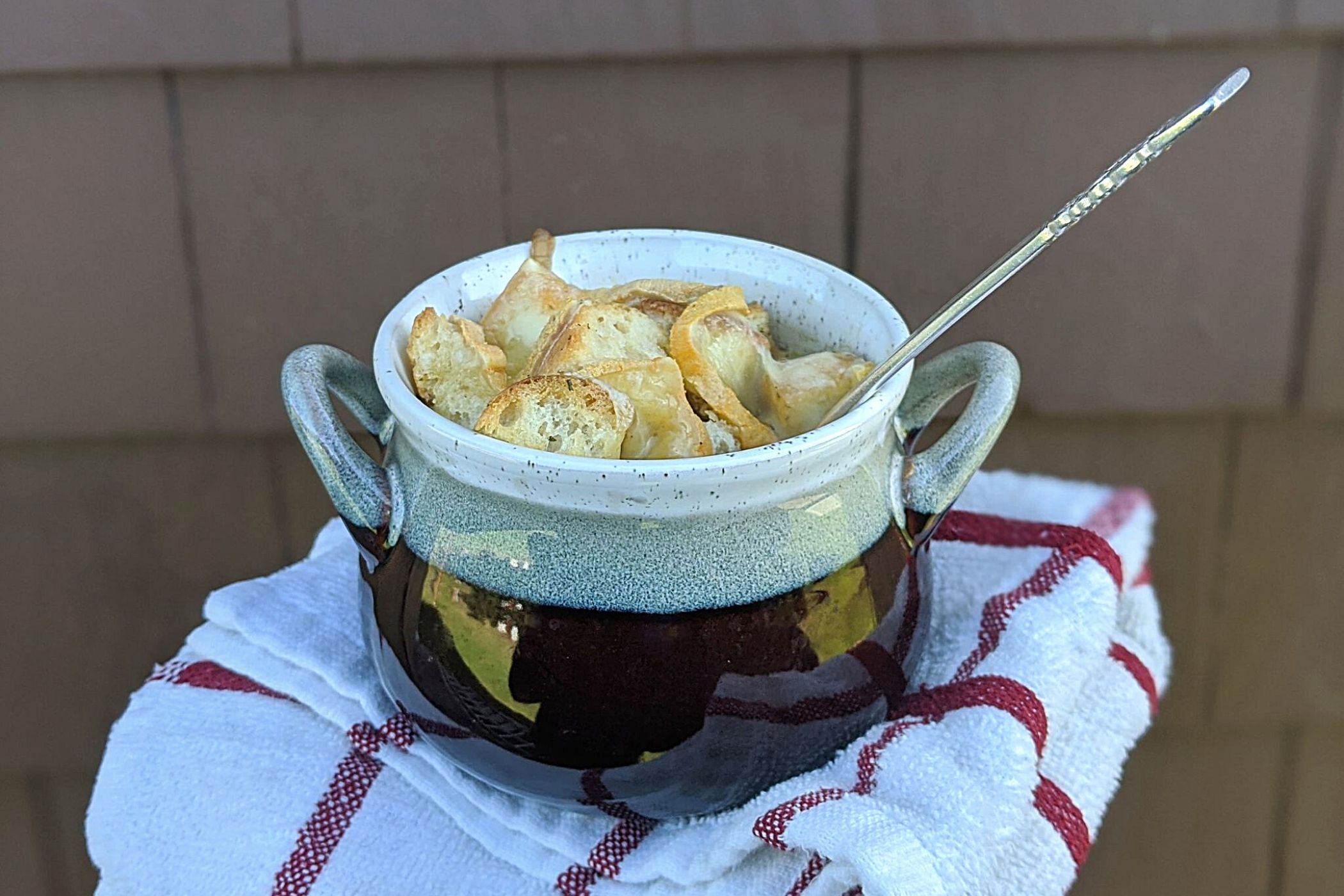 La soupe à l’oignon de Mme Pealey - Défi je mange local
